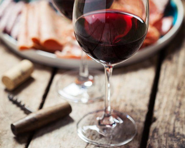 Math & Co - The Taste of Nature. Home of Cabernet.